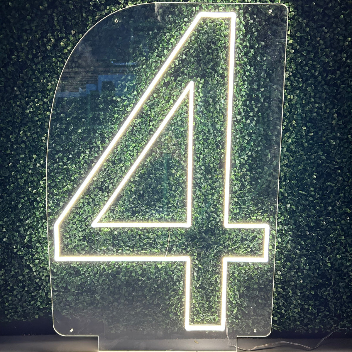Number 4 Neon Sign Rental – Westcoast Balloons